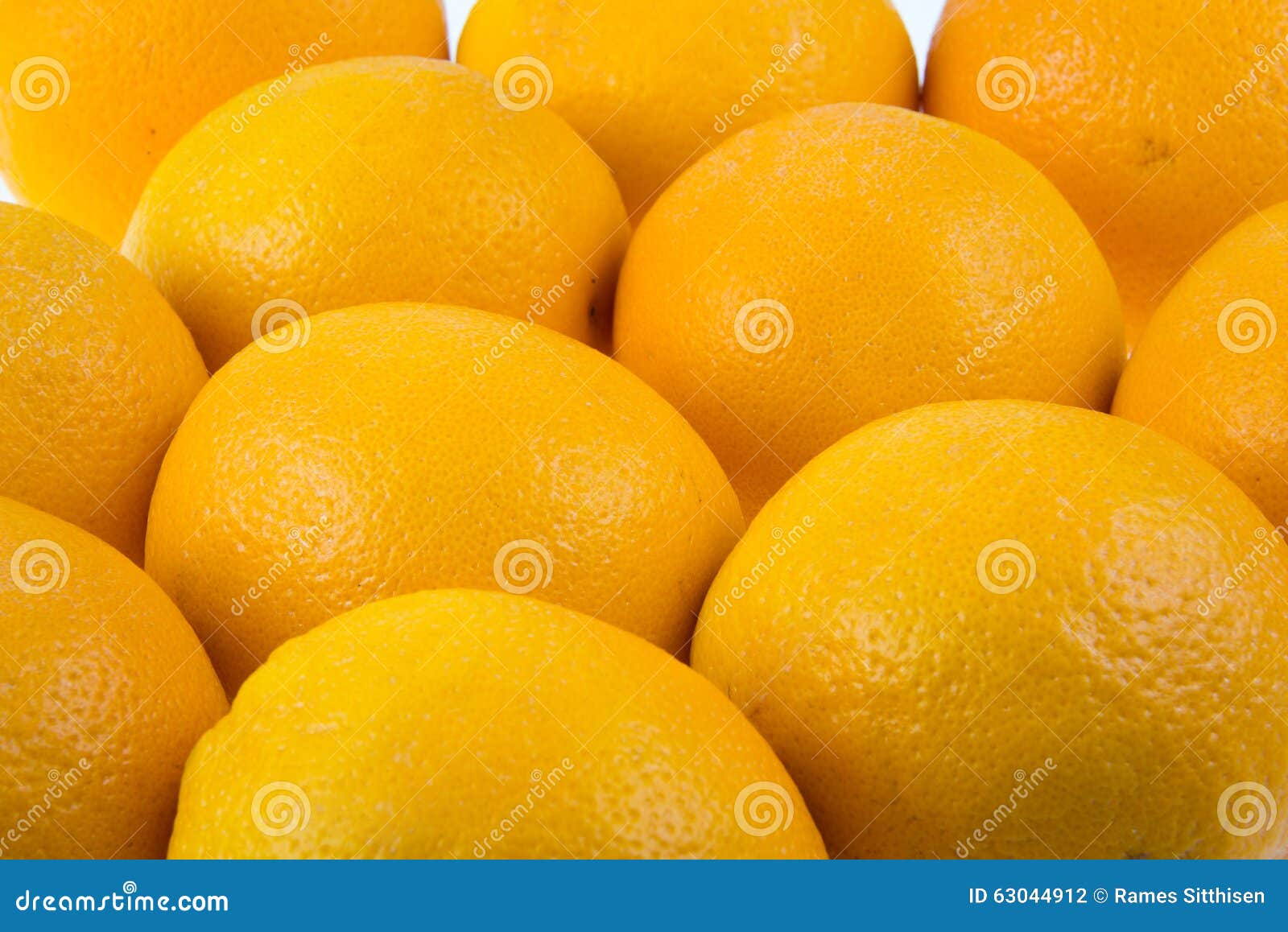 Fruta anaranjada foto de archivo. Imagen de color, blanco - 63044912