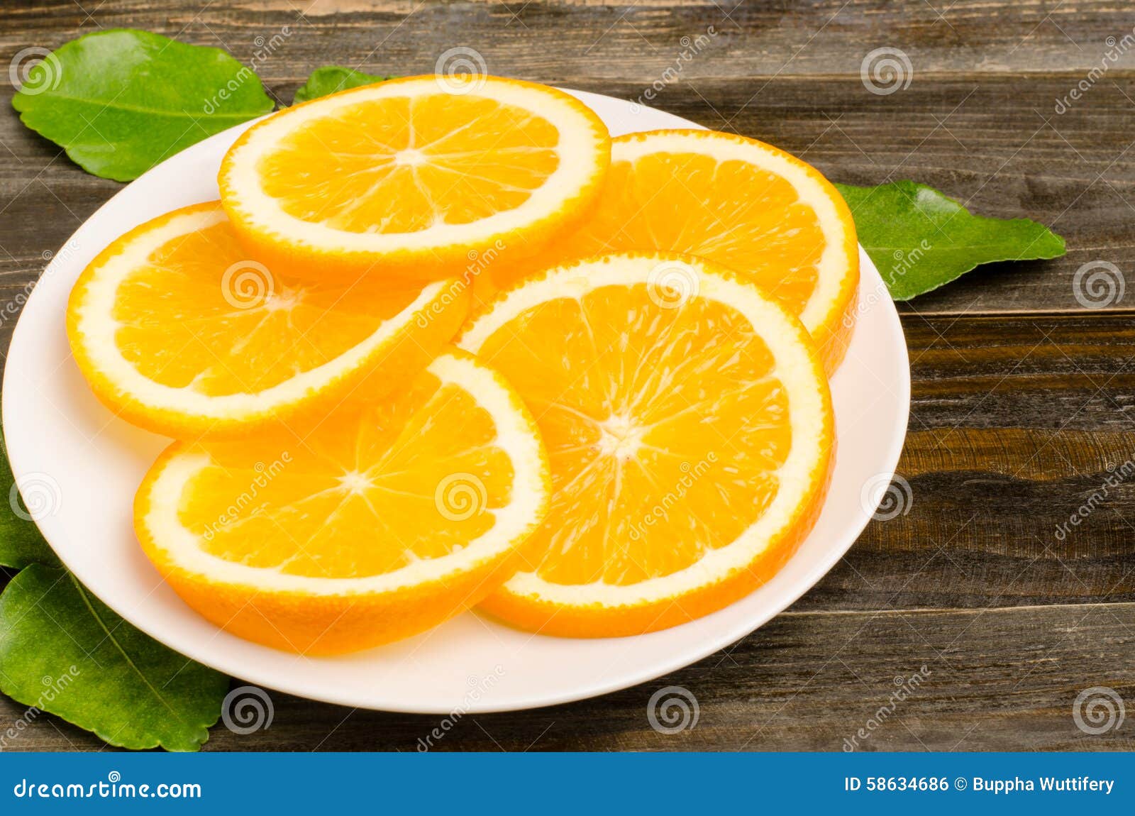 Fruta de la naranja navel foto de archivo. Imagen de maduro - 58634686