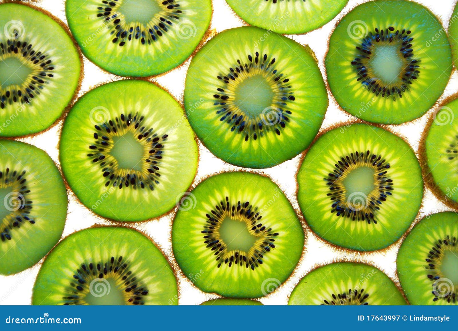 Fruta de quivi imagem de stock. Imagem de ninguém, gênero - 17643997