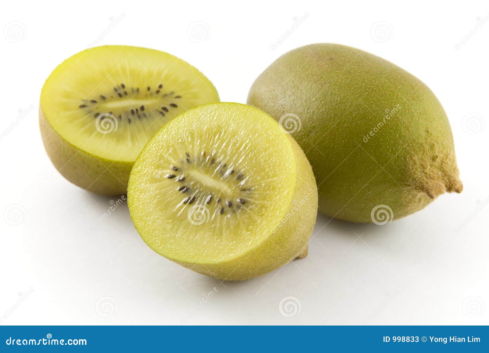 Fruta de quivi dourada imagem de stock. Imagem de temperado - 998833