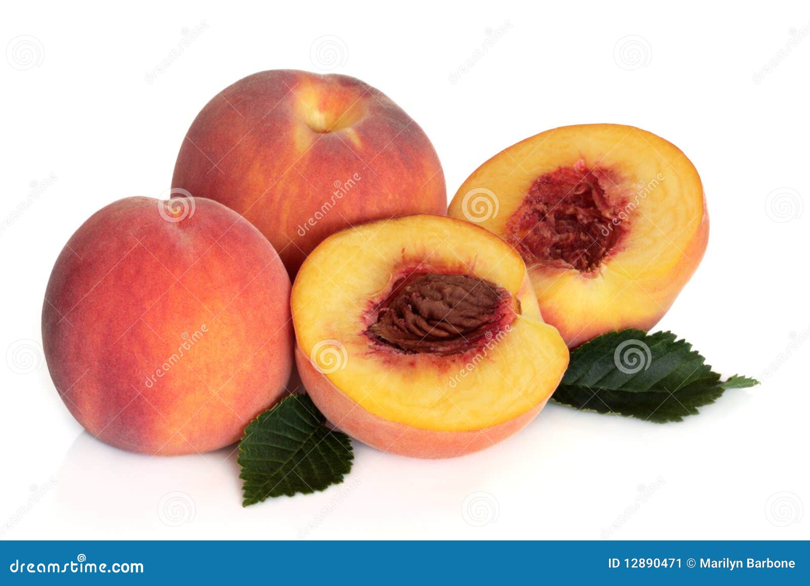 Fruta do pêssego imagem de stock. Imagem de branco, suculento - 12890471