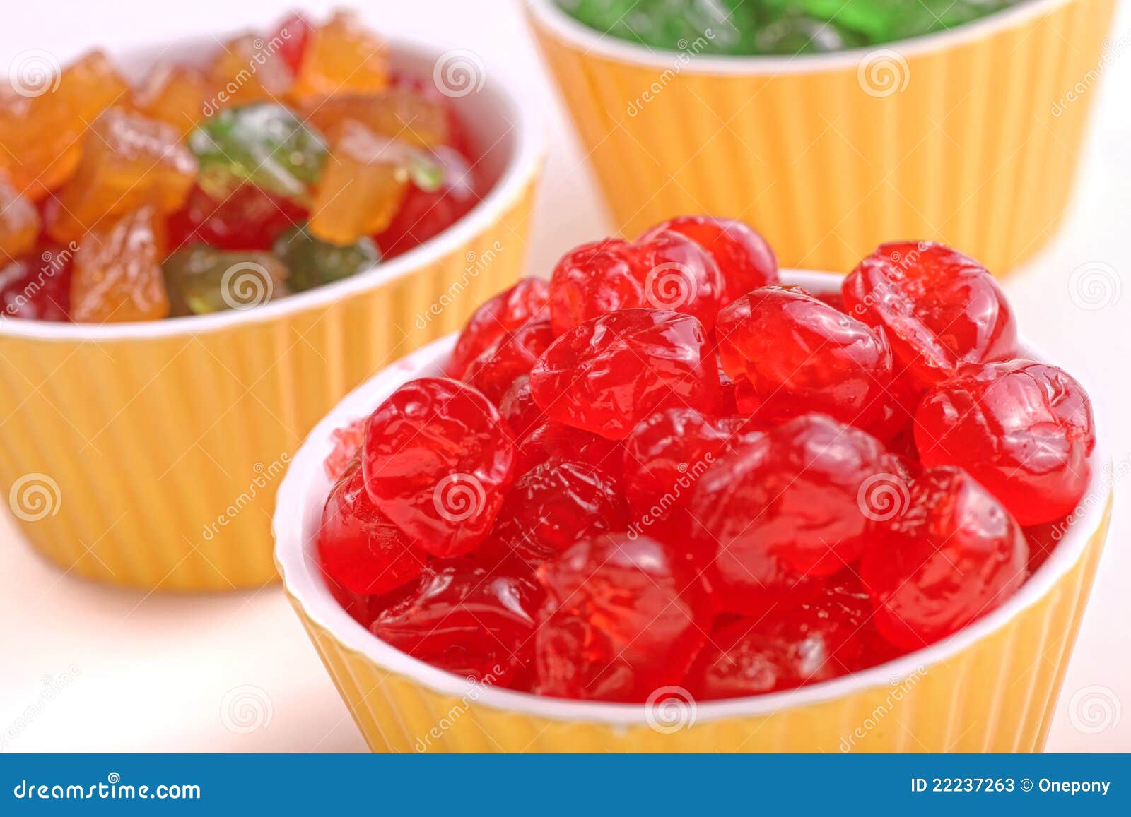 Fruta escarchada imagen de archivo. Imagen de escarchado - 22237263