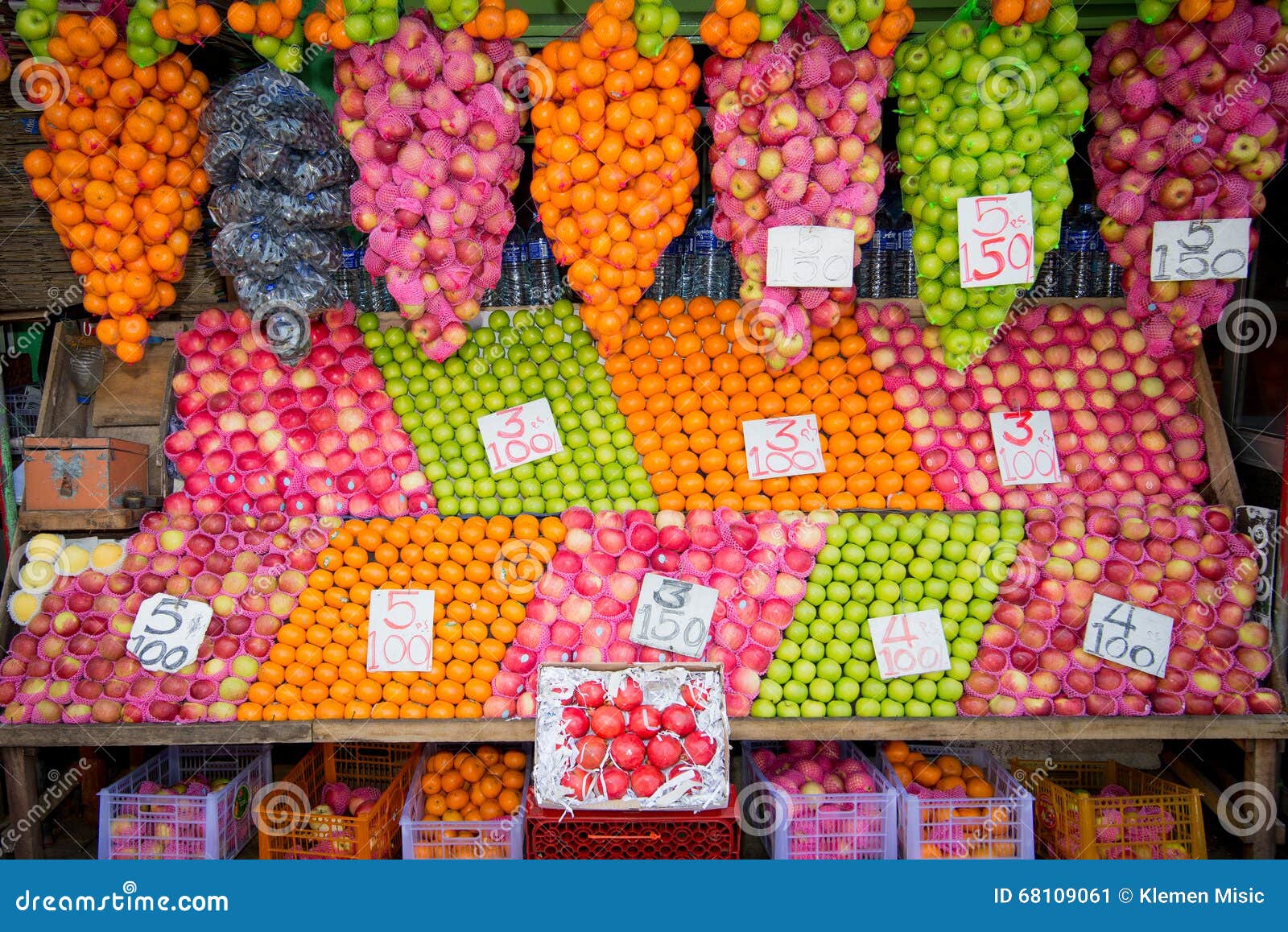 Fruta Fresca En Mercado De La Comida De Colombo Foto editorial - Imagen ...