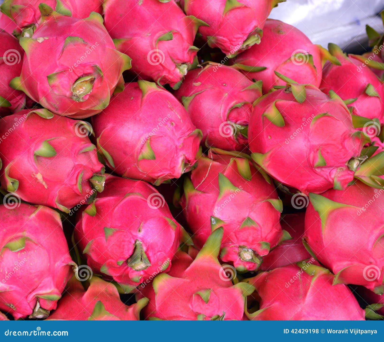 Fruta rosada del dragón foto de archivo. Imagen de rosa - 42429198