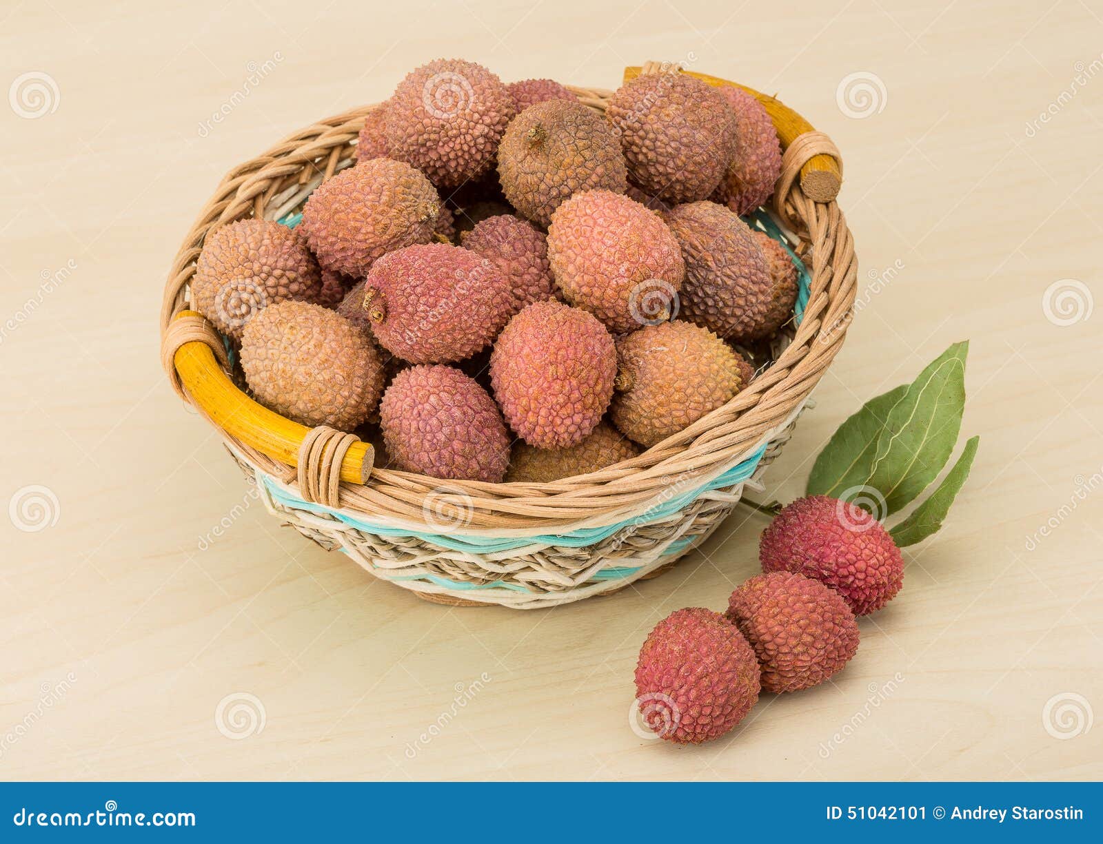 Fruta tropical - Lychee imagen de archivo. Imagen de jugo - 51042101