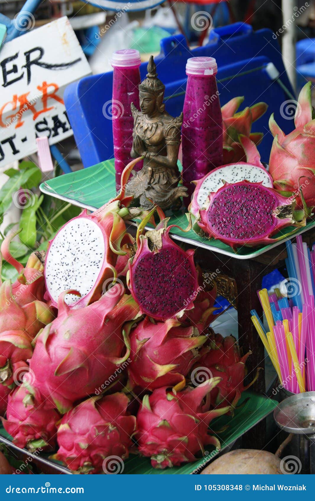 Fruta Y Jugo, Tailandia De Pitaya Foto de archivo - Imagen de fruta ...