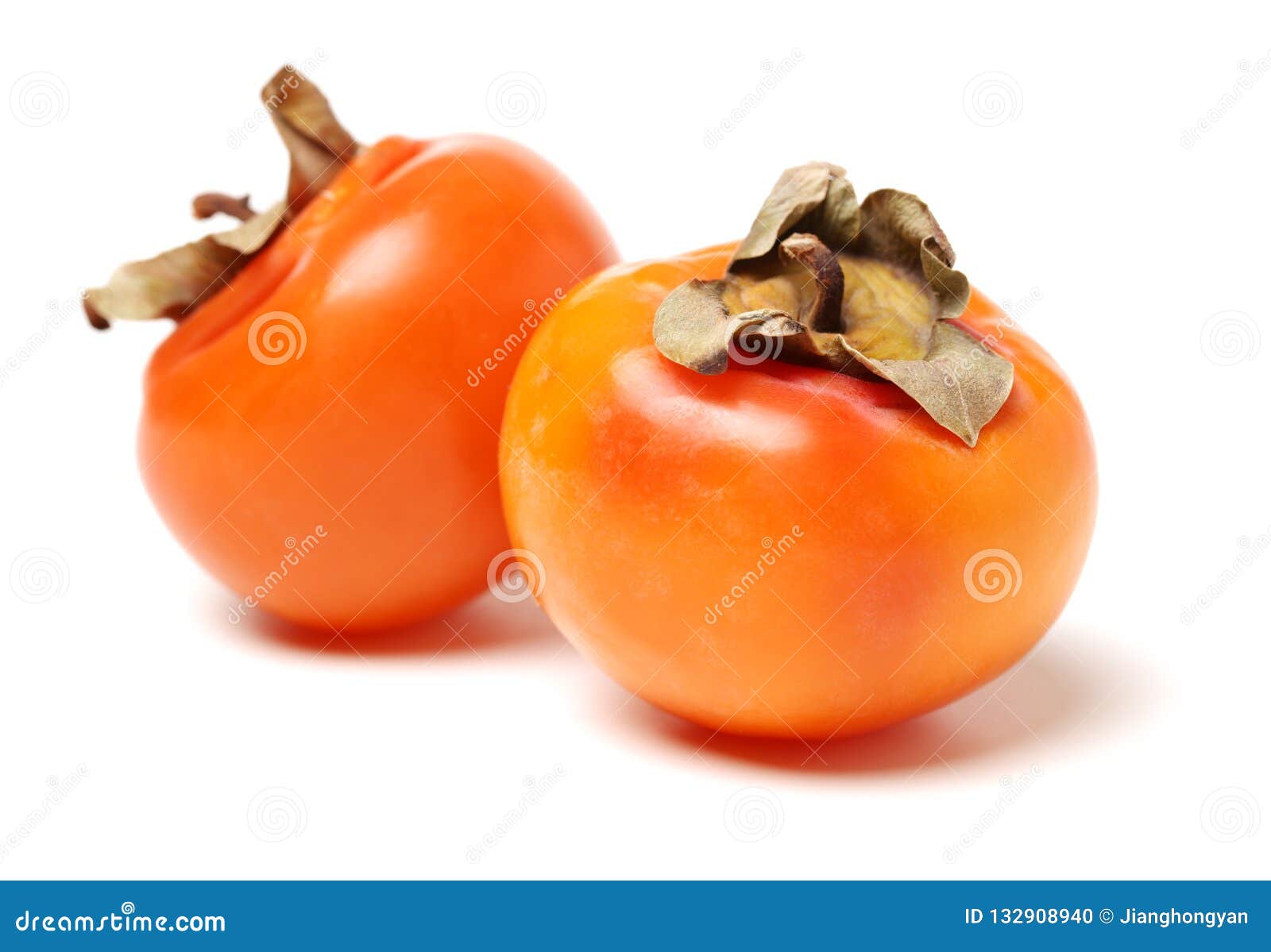 Frutas del caqui foto de archivo. Imagen de blanco, caqui - 132908940