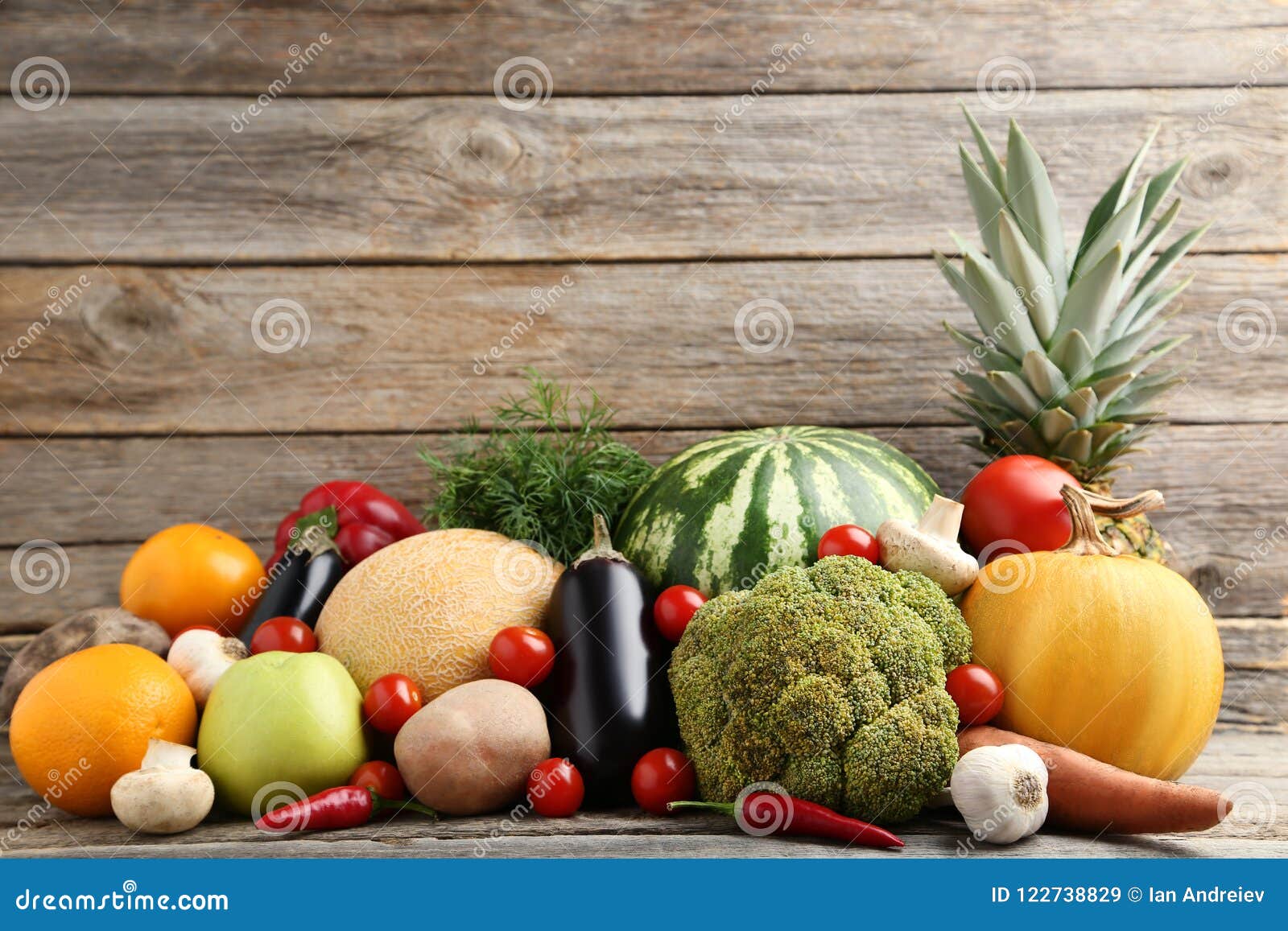 Frutas e verdura imagem de stock. Imagem de agricultura - 122738829