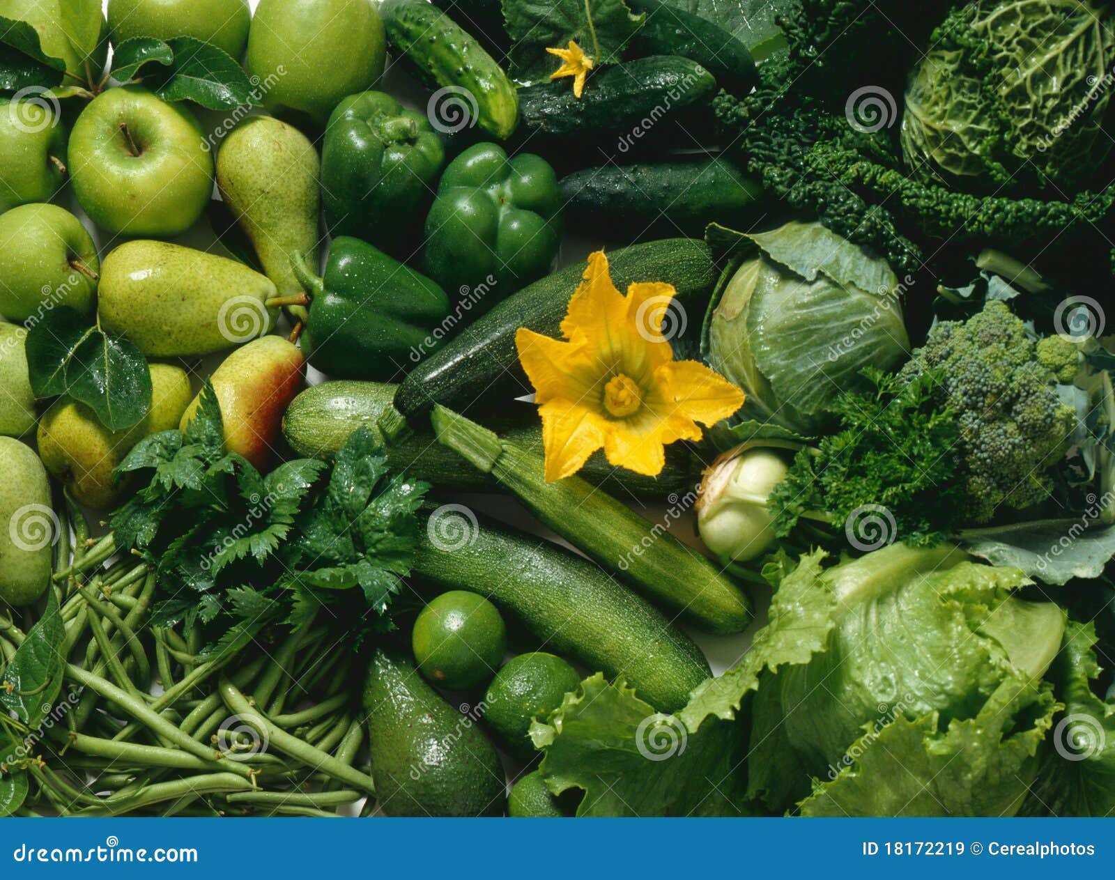 Frutas e verdura verdes imagem de stock. Imagem de verde - 18172219