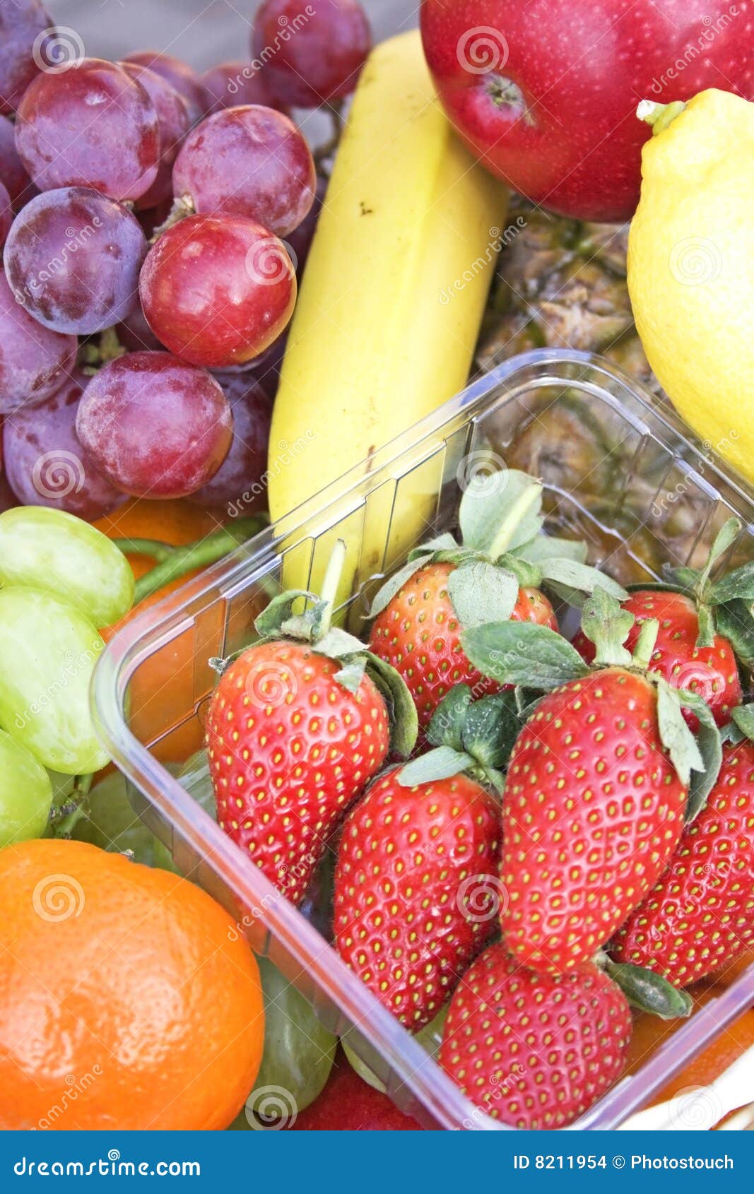 Frutas misturadas foto de stock. Imagem de alimento, fruta - 8211954