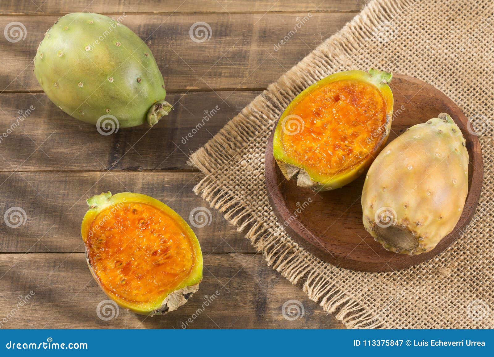 Fruto Do Cacto - Ficus Do Opuntia Indica Imagem de Stock - Imagem de ...