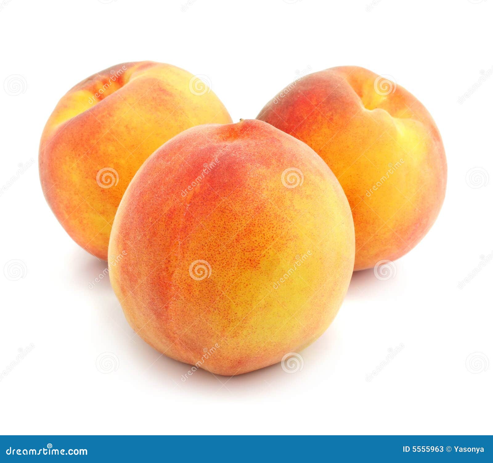 Frutta Matura Della Pesca Isolata Immagine Stock - Immagine di ...