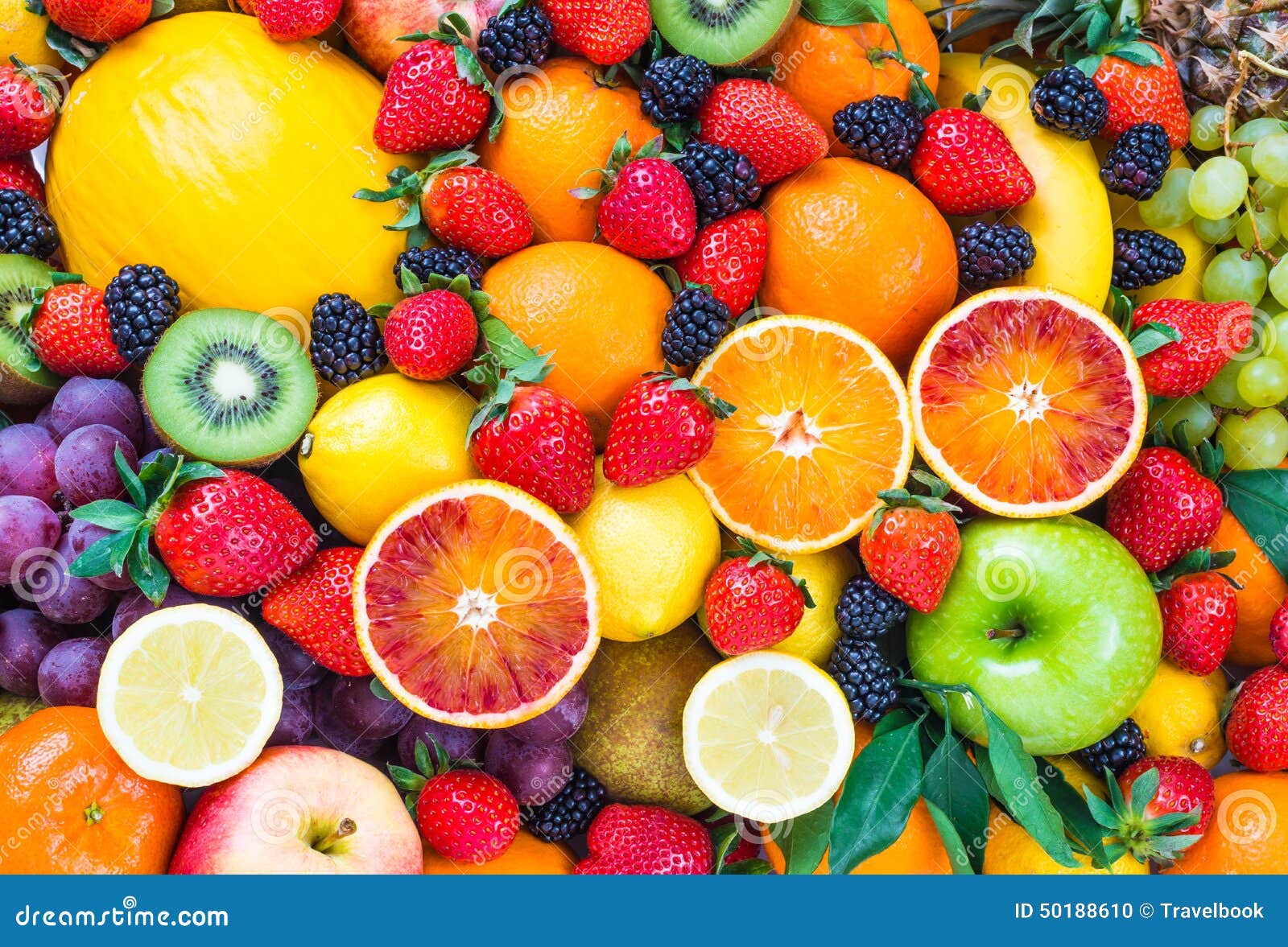 Frutta mista fresca fotografia stock. Immagine di colorato - 50188610