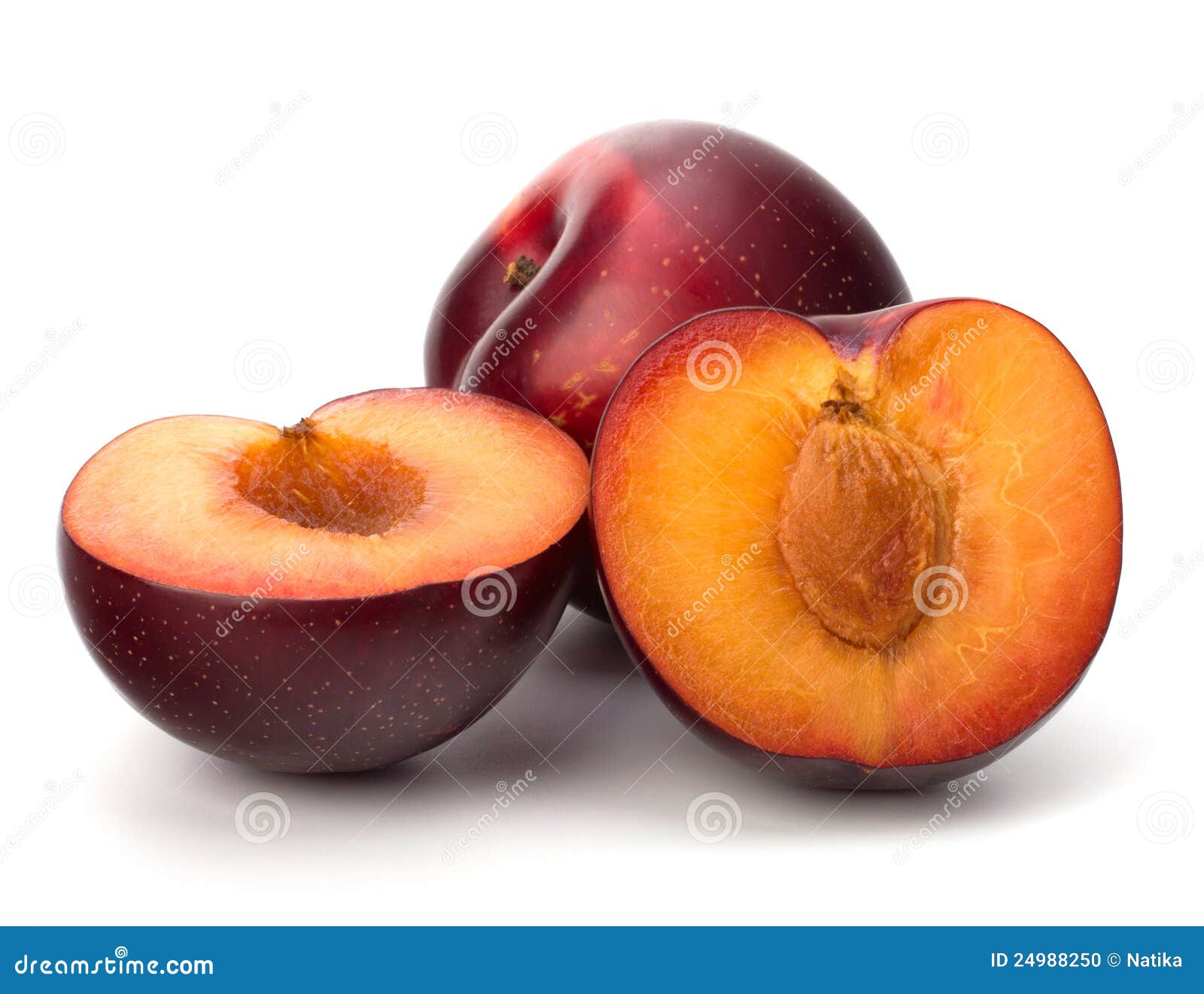 Frutta rossa della prugna fotografia stock. Immagine di buongustaio ...