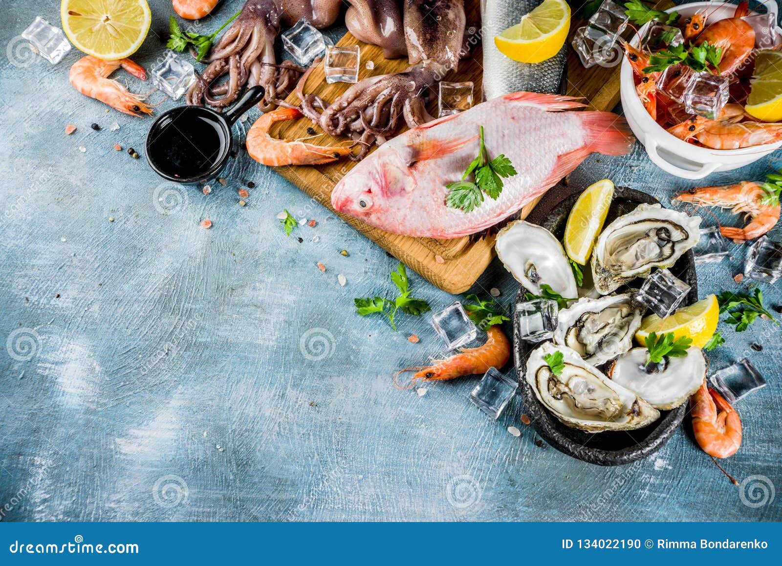 Frutti Di Mare Crudi Freschi Fotografia Stock - Immagine di cottura ...