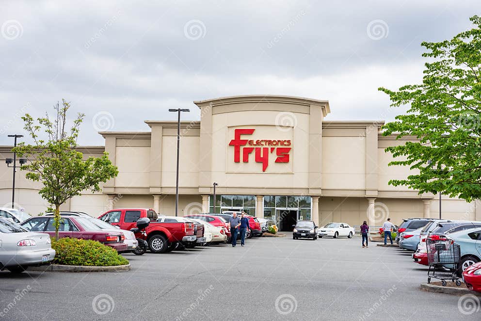 Fry S Electronics Store Entrance Editorial Stock Photo - Image of ...