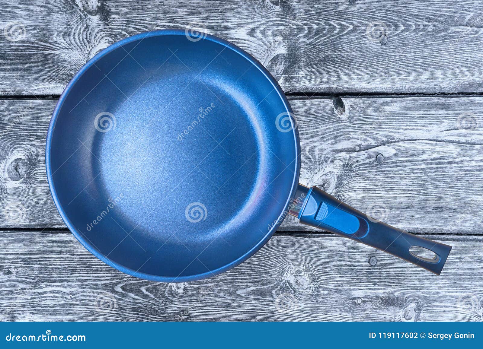Frying Pan on a Wooden Table Top View Stock Photo - Image of food ...