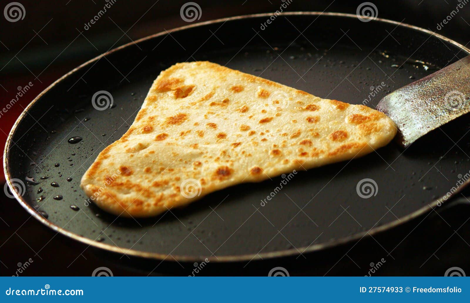 Frying Paratha in Refined Oil Stock Image - Image of griddle ...