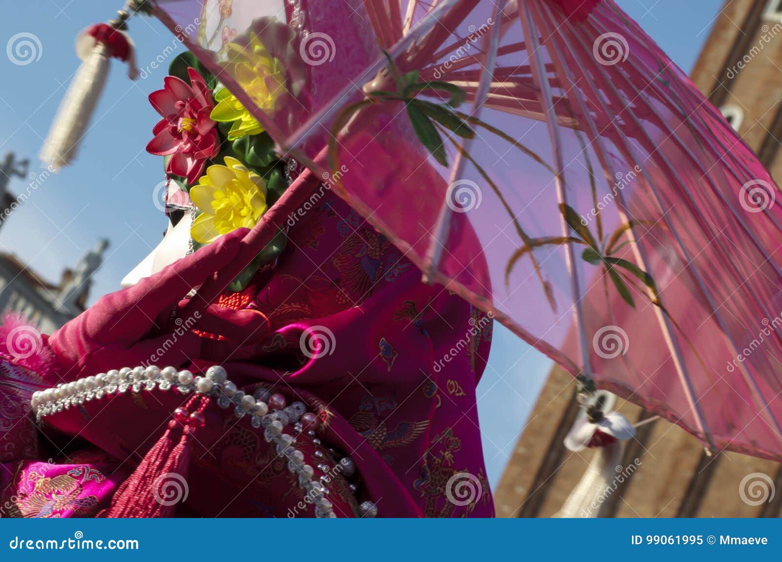 Fuchsia Carnival Mask in Venice Stock Image - Image of umbrella, venice ...
