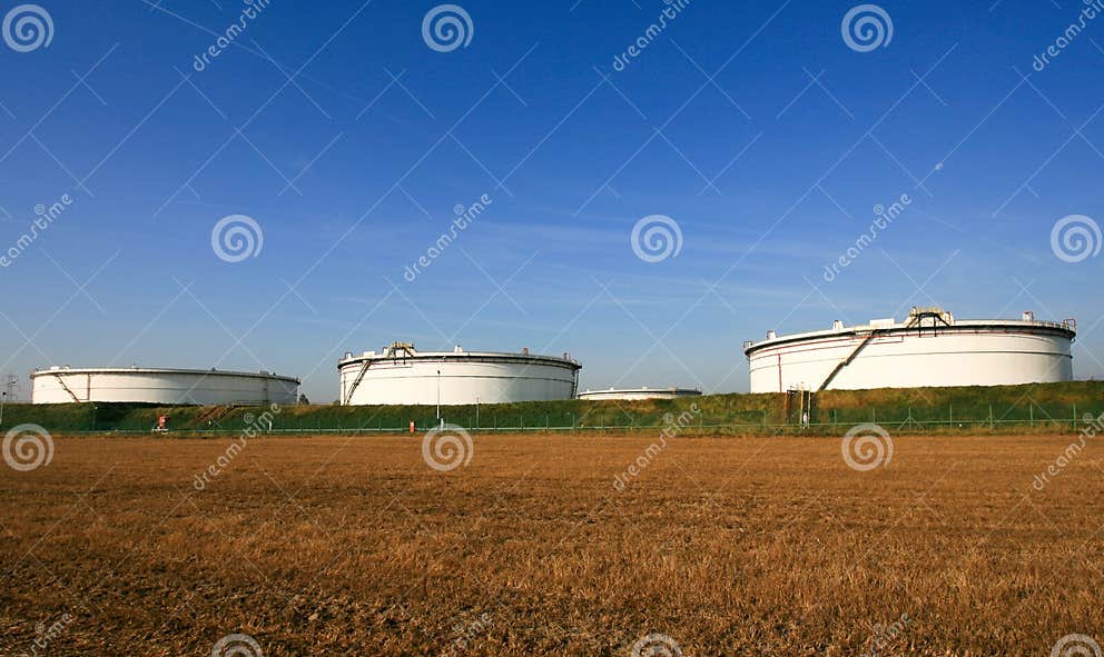 Fuel depot stock image. Image of gasoline, storage, depot - 31925107