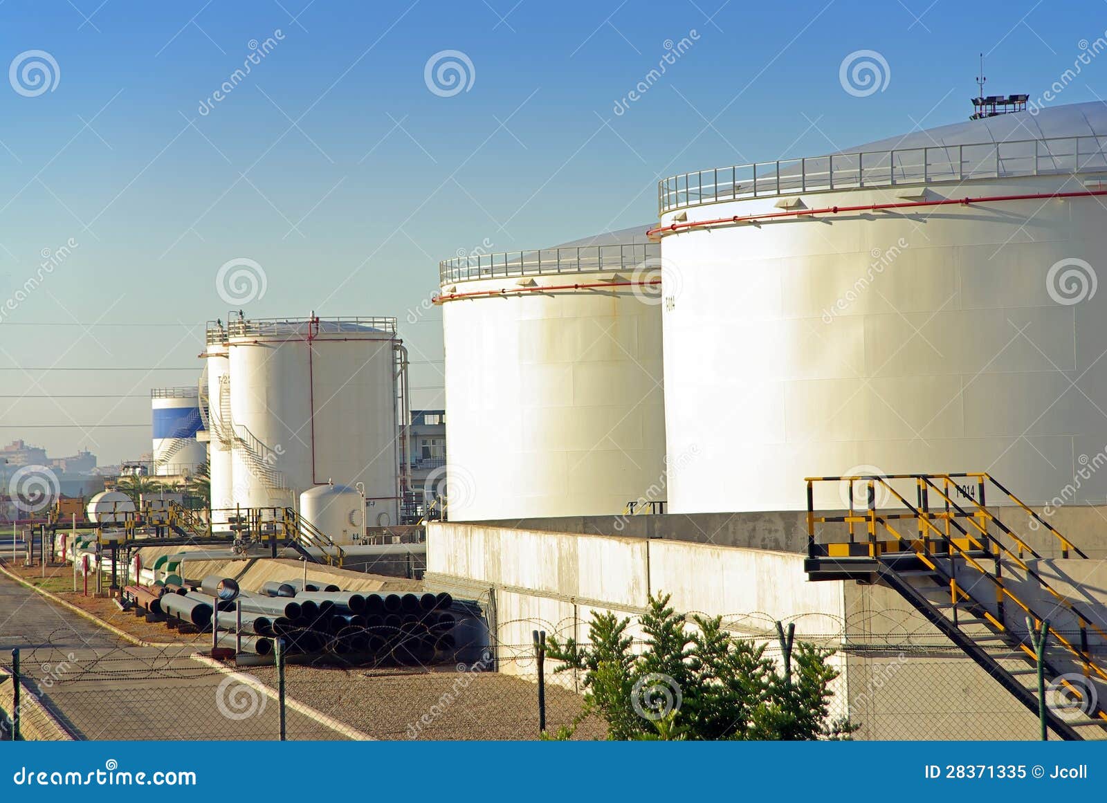Fuel Storage stock image. Image of industry, huge, business - 28371335