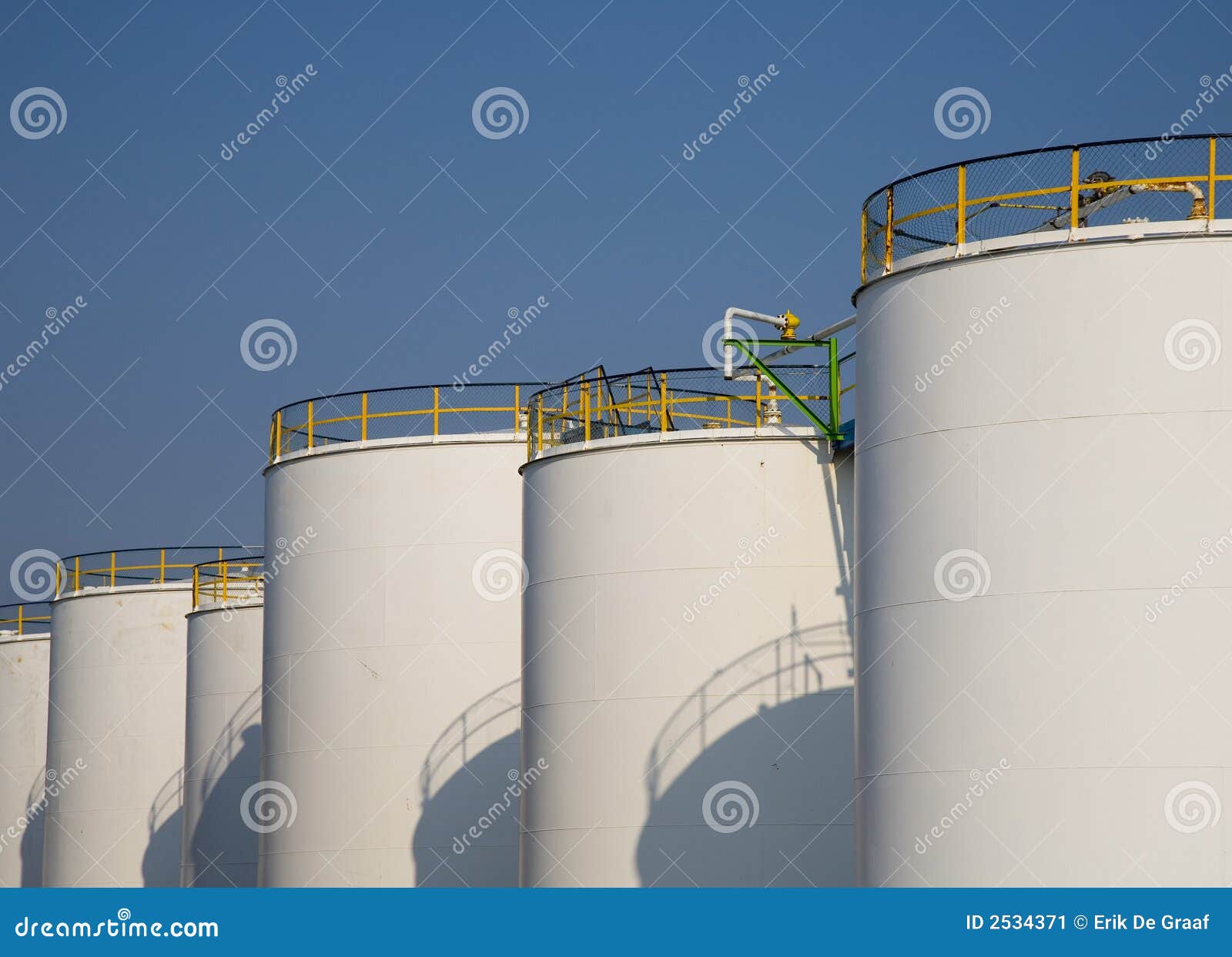 Fuel storage 3 stock image. Image of tanks, factory, energy - 2534371