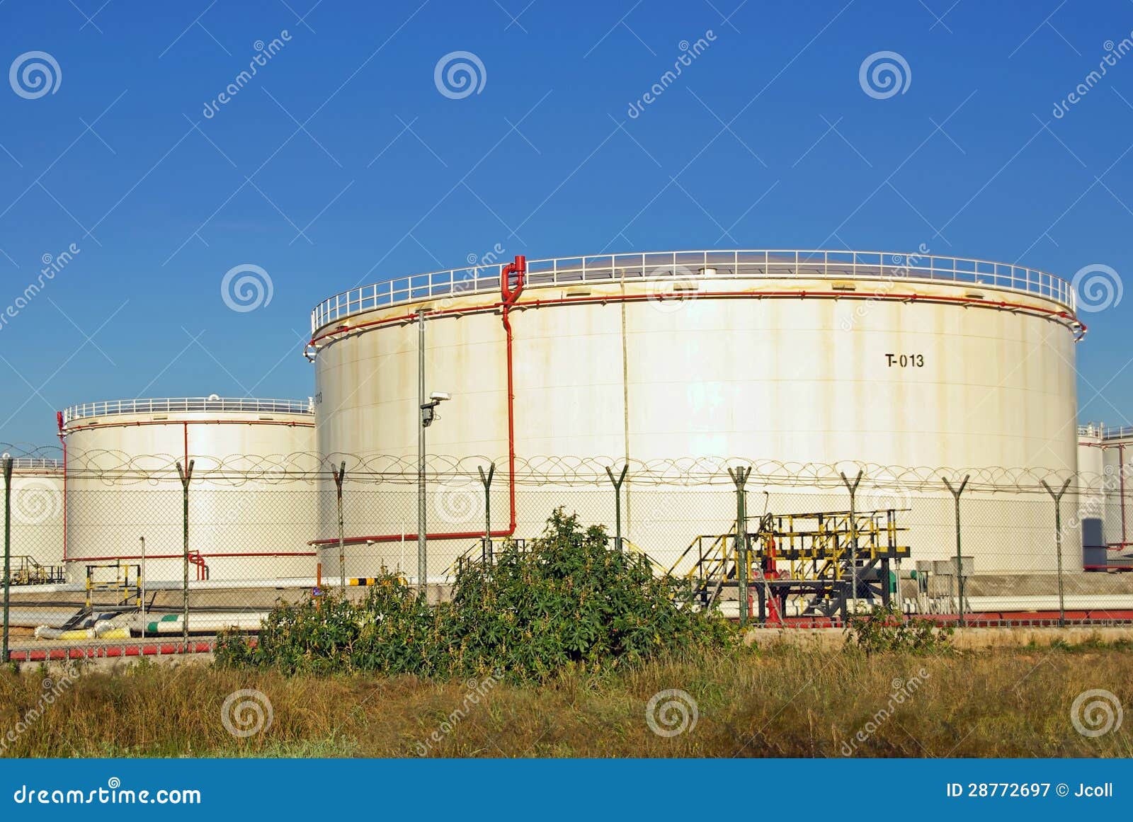 Fuel Tanks stock image. Image of construction, architecture - 28772697