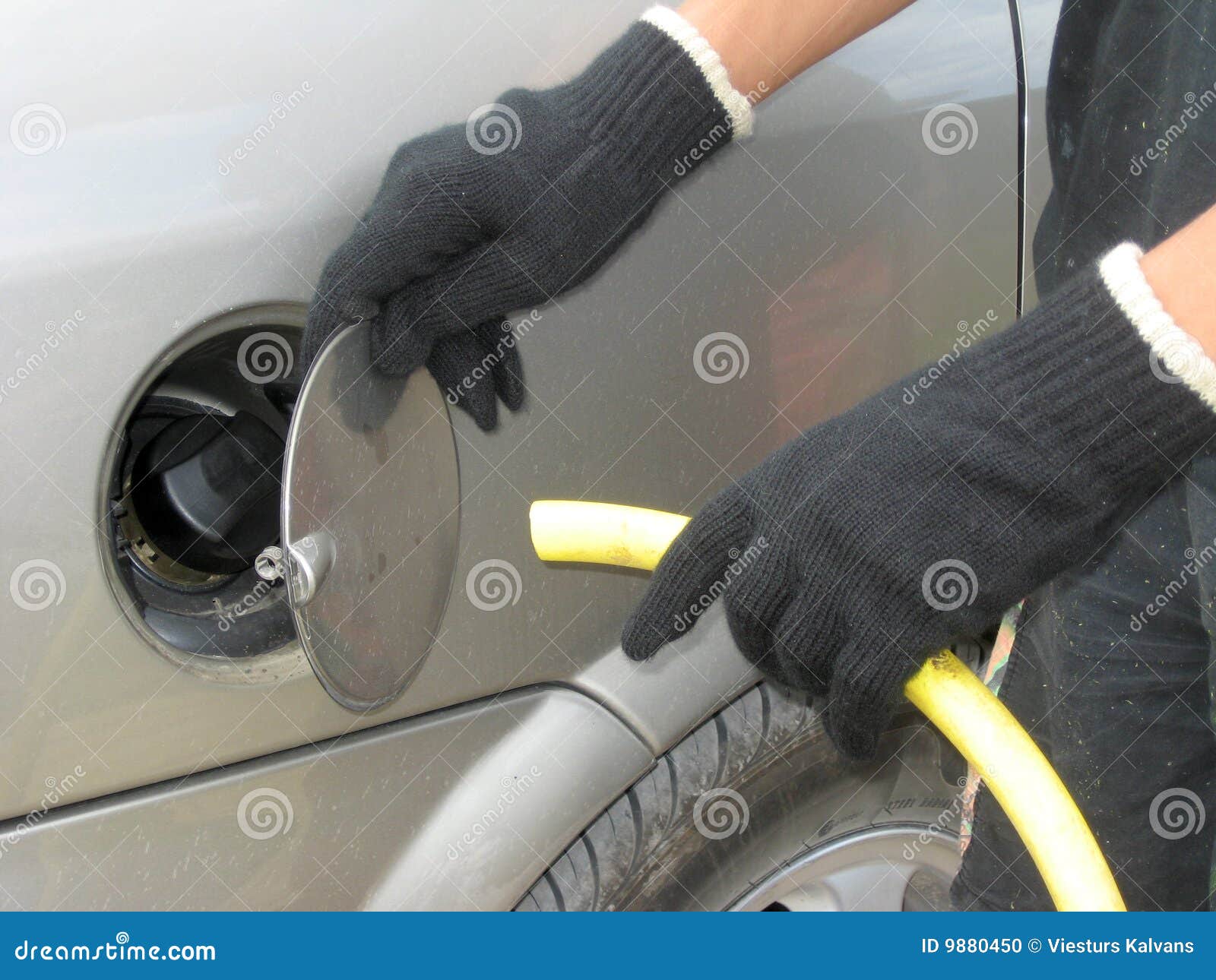 Fuel thief stock photo. Image of earn, metal, thieve, tank - 9880450
