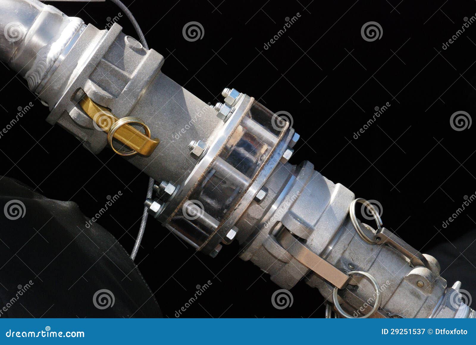 Tanker Coupling Stock Photos - Free & Royalty-Free Stock Photos from ...