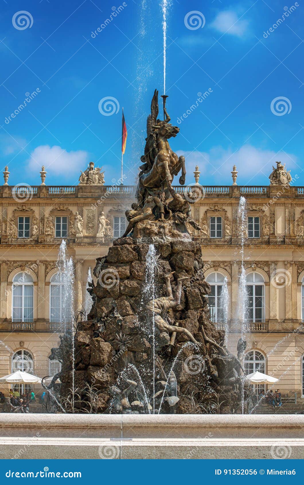 Fuente barroca foto editorial. Imagen de isla, paisaje - 91352056