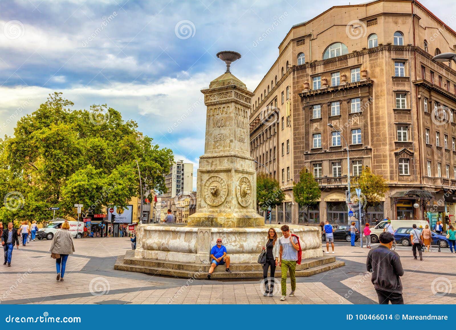 Fuente de Terazije imagen de archivo editorial. Imagen de cuadrado ...