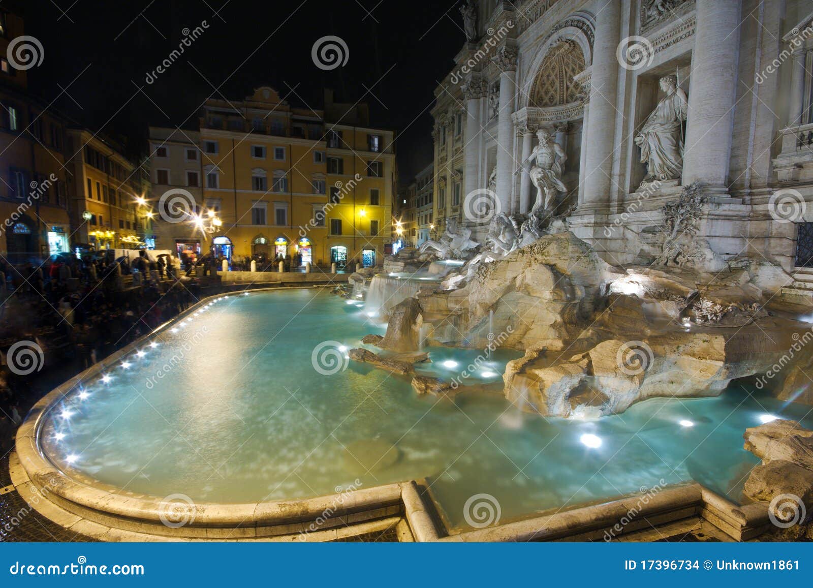 Fuente del Trevi foto de archivo. Imagen de europa, recorrido - 17396734