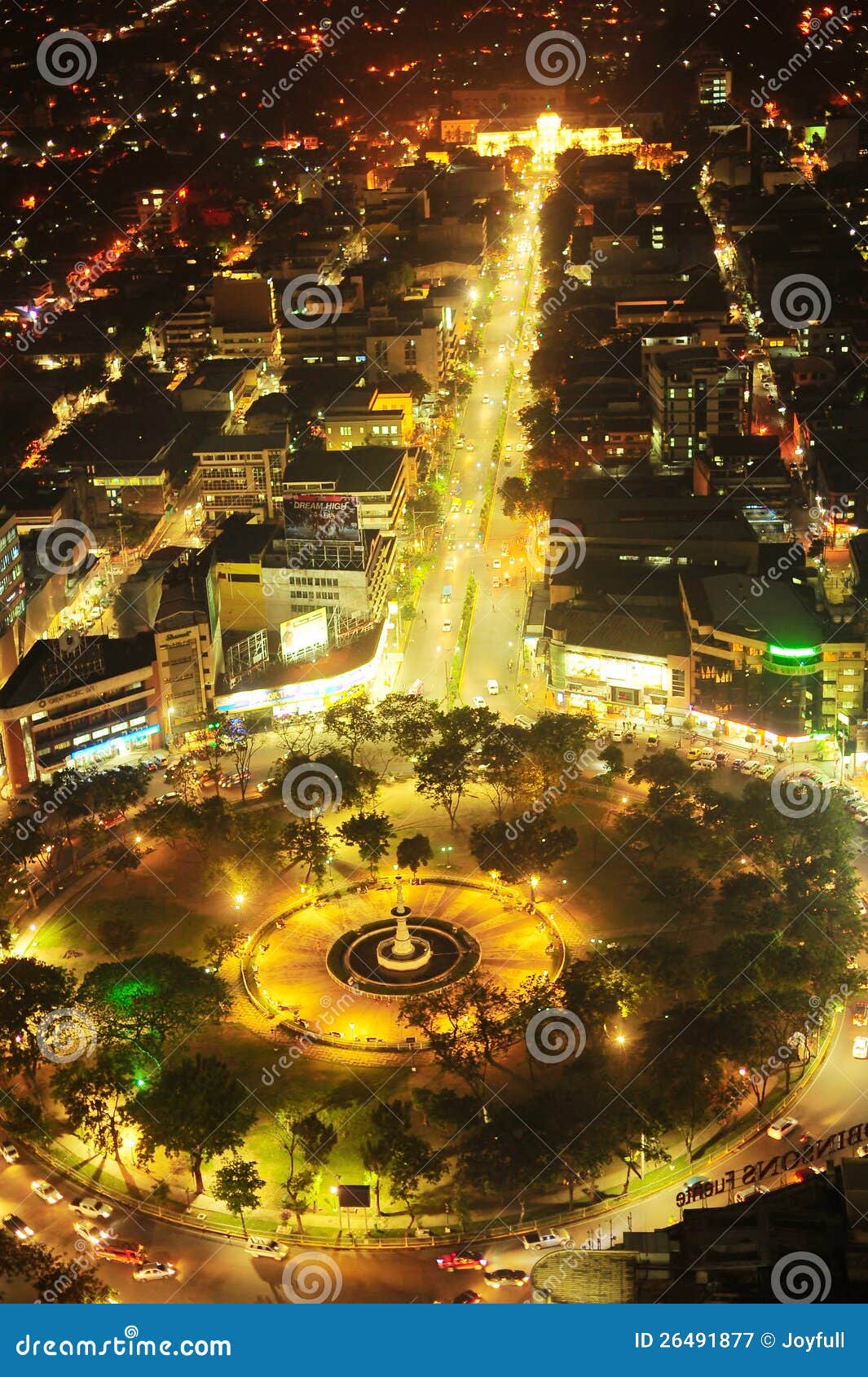 Fuente Osmena Circle at Night Editorial Photography - Image of city ...