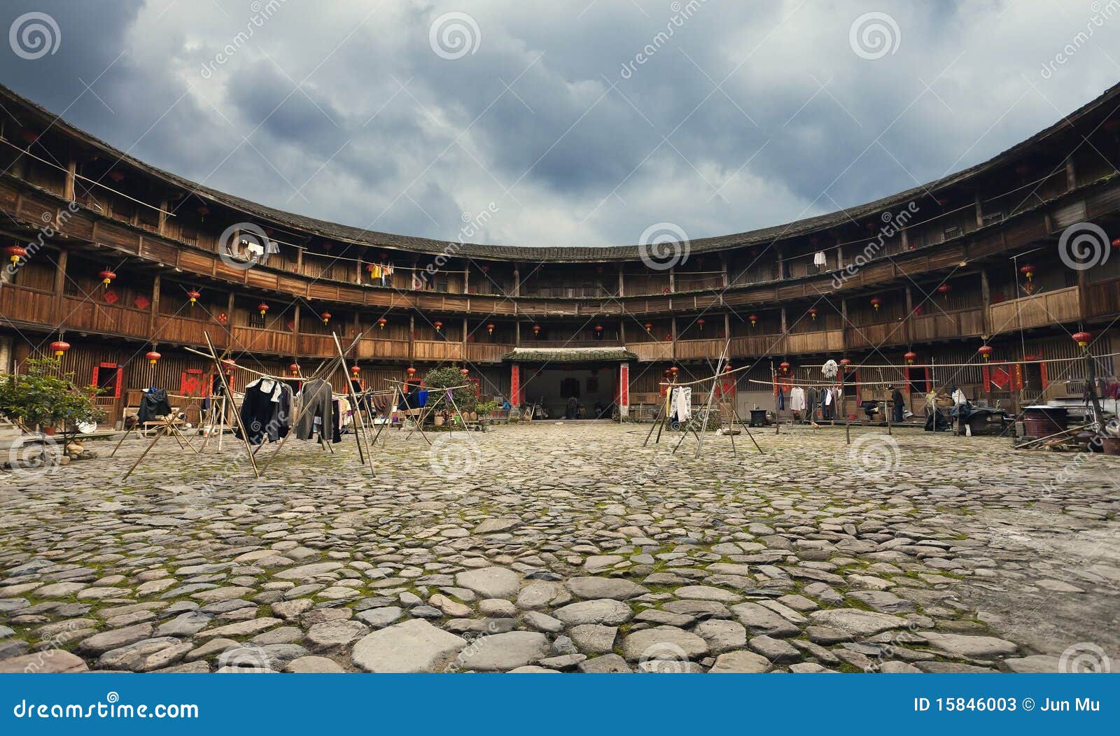 Fujian tulou stock image. Image of spring, buildings - 15846003