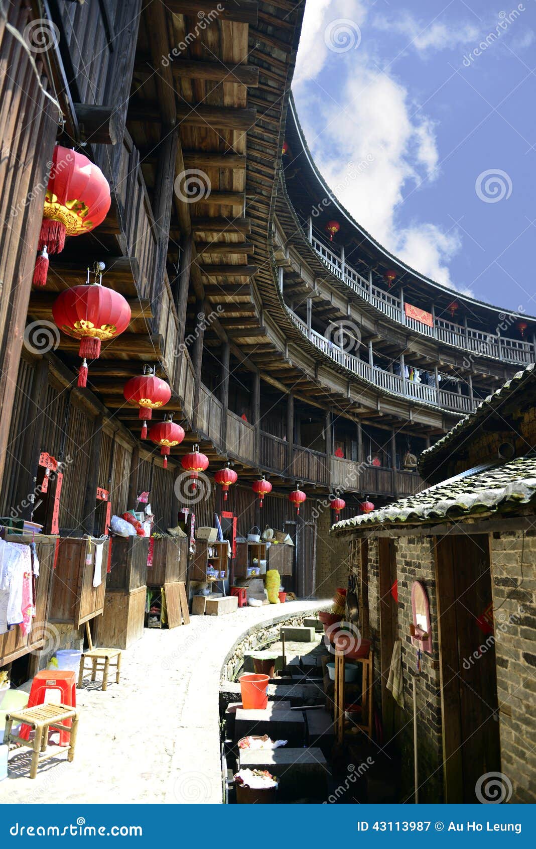 Fujian Tulou stock afbeelding. Image of houten, cirkel - 43113987