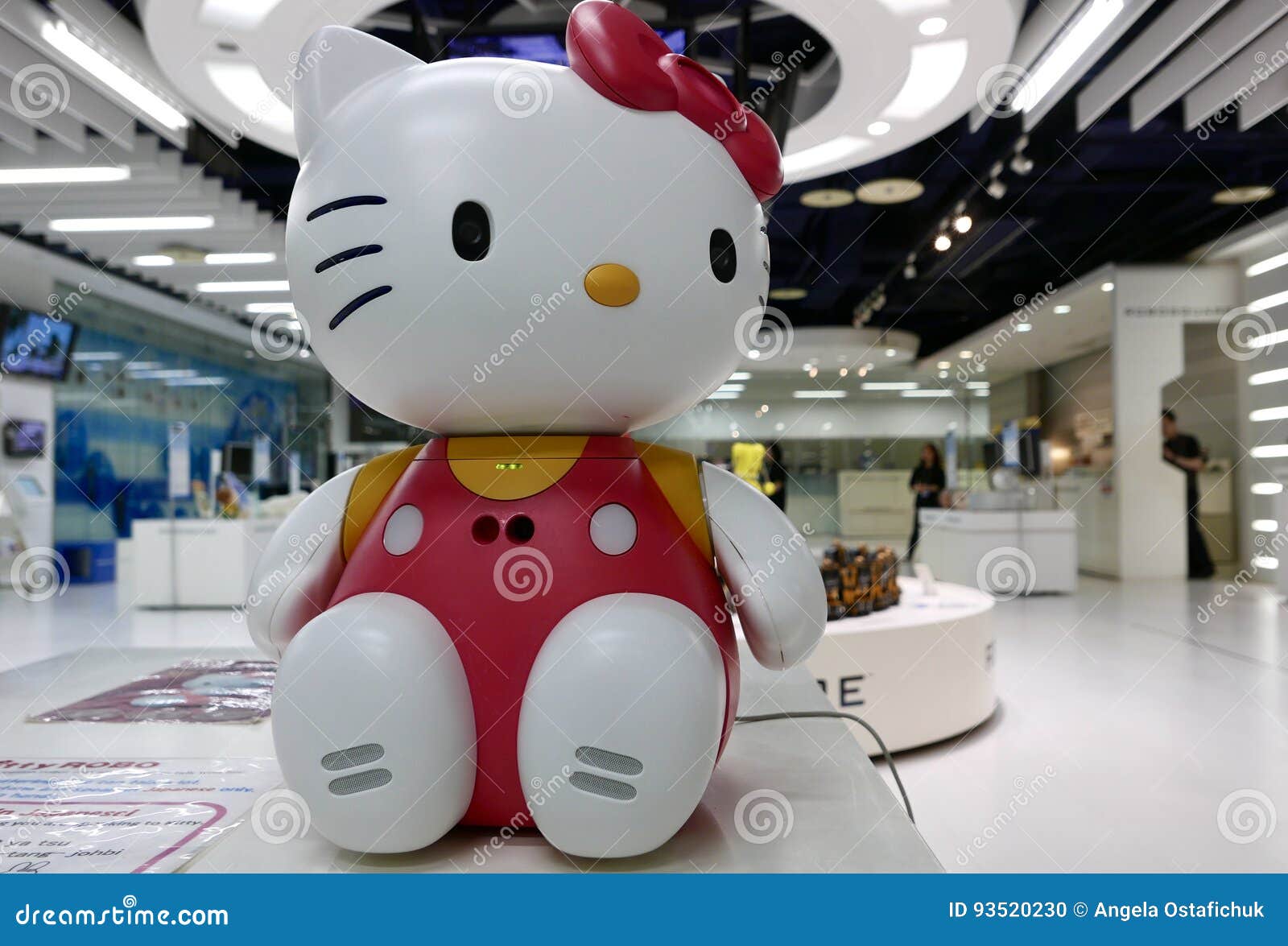 Fukuoka, Japan-May 12, 2017: Hello Kitty Robot Editorial Image - Image ...