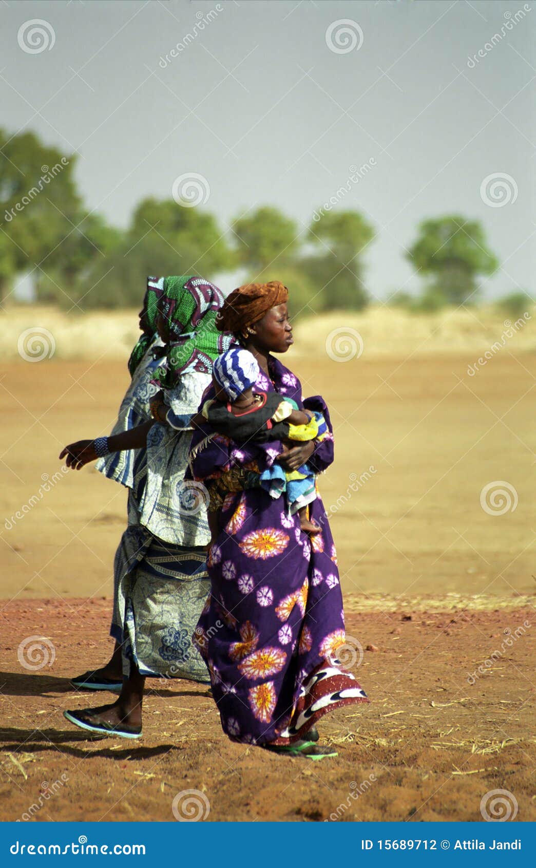 Fulani People at the River, Mali Editorial Photography - Image of group ...