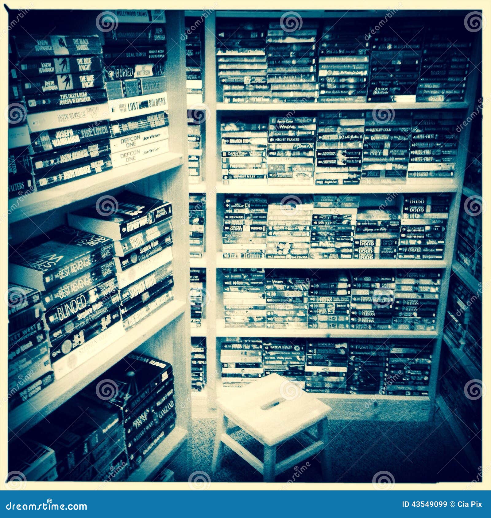 Full Bookshelves editorial stock image. Image of shop - 43549099