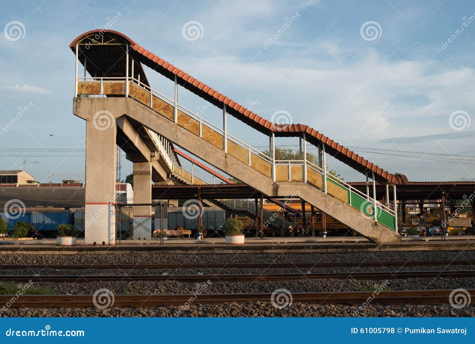 Full Frame Overpass Walkway Up Stock Photos - Free & Royalty-Free Stock ...
