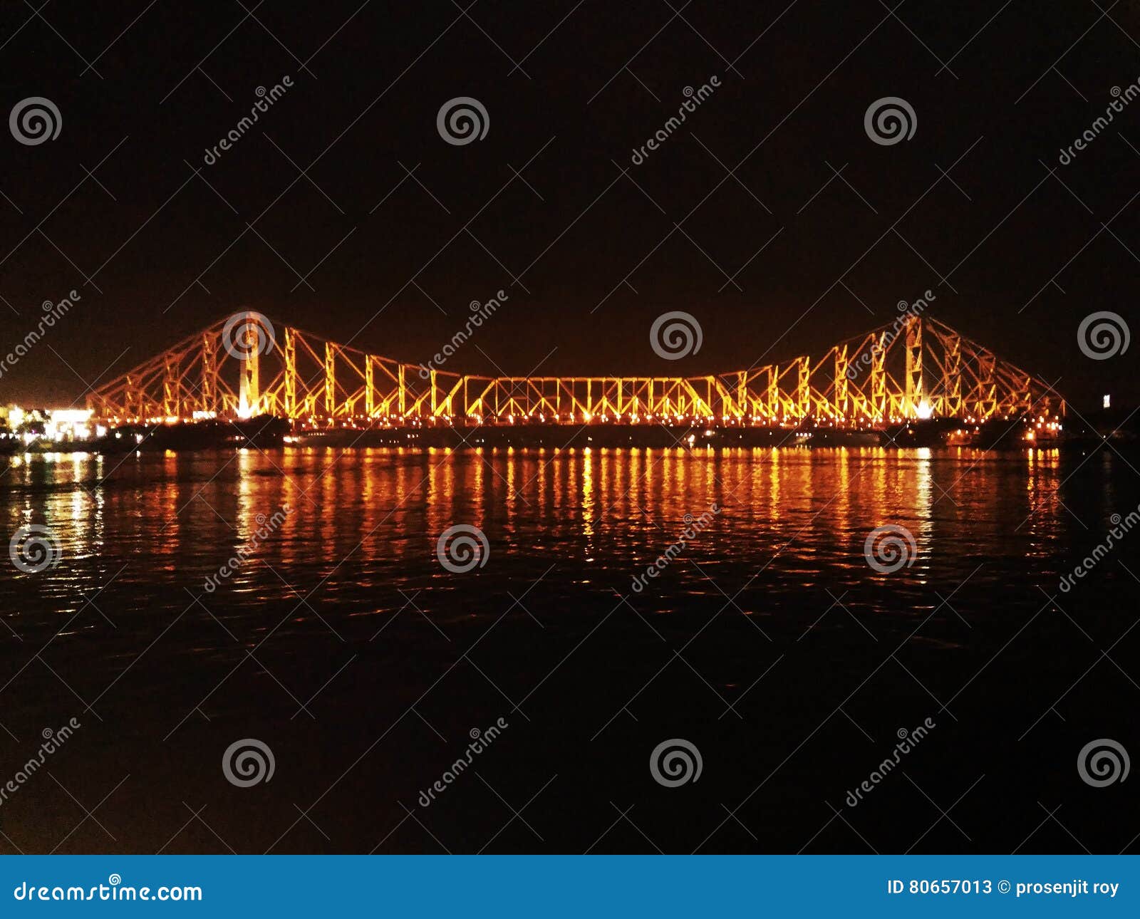 Full Front View of Howrah Bridge Stock Image - Image of bridge, front ...