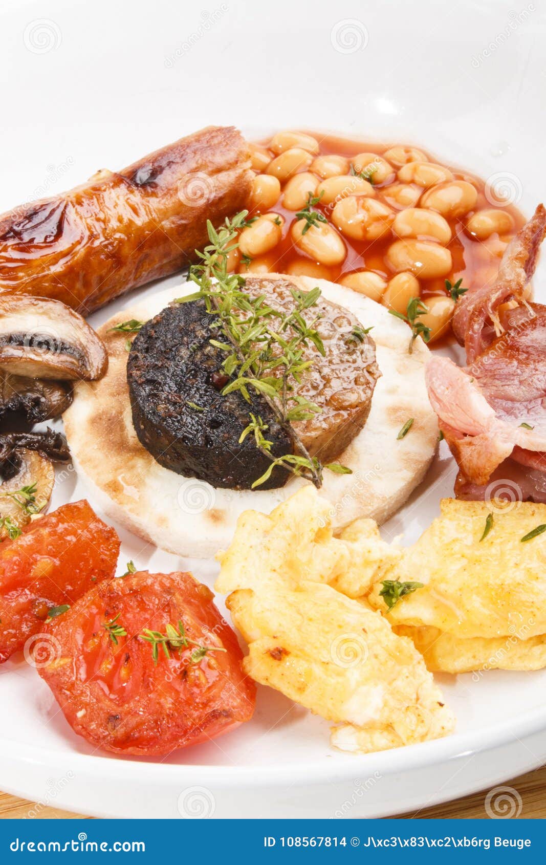 Full Irish Breakfast on a White Plate Stock Photo - Image of cooked ...