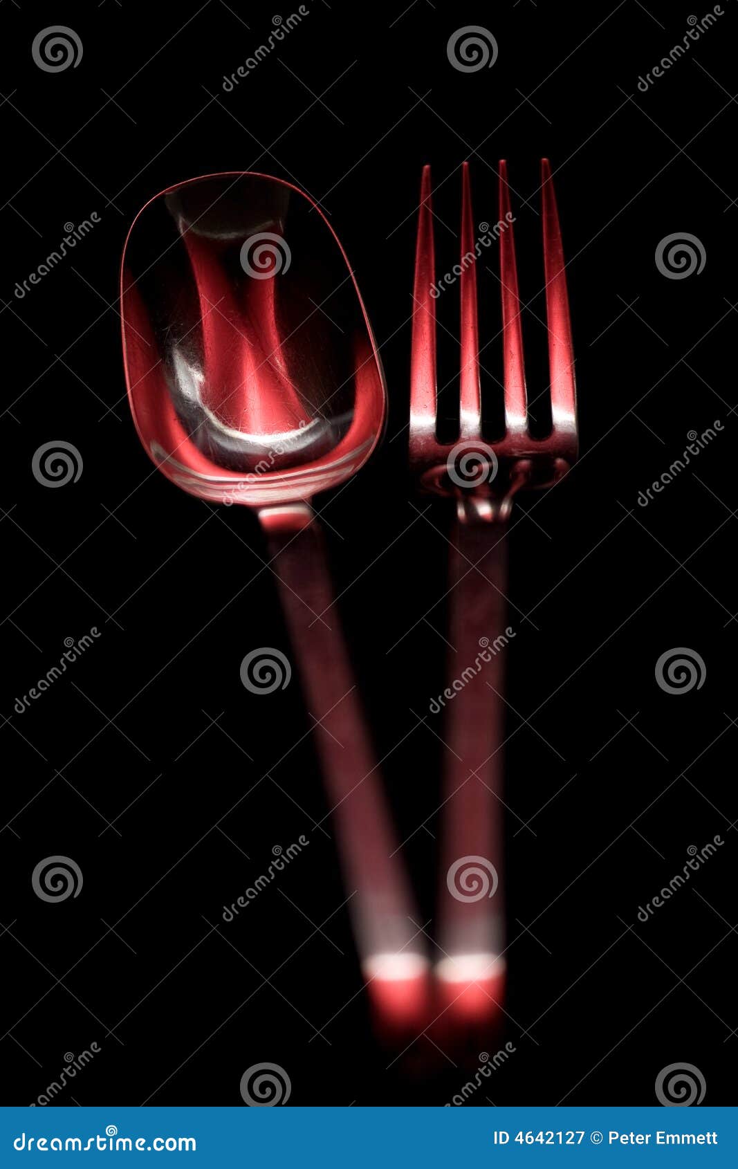 Full Length Red Spoon and Fork Stock Image - Image of kitchen, dining ...