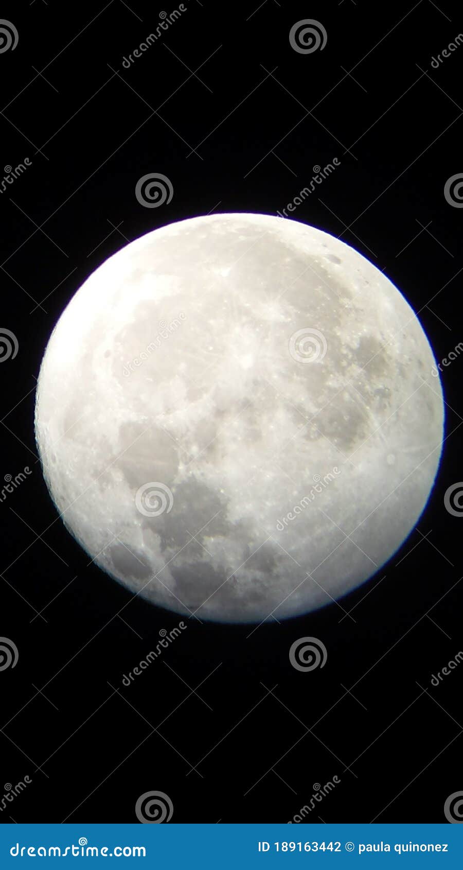Full moon on April 2017 stock photo. Image of darkness - 189163442