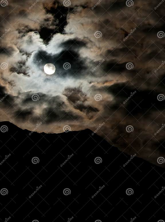 Full moon clouds sky stock image. Image of night, beam - 12892579