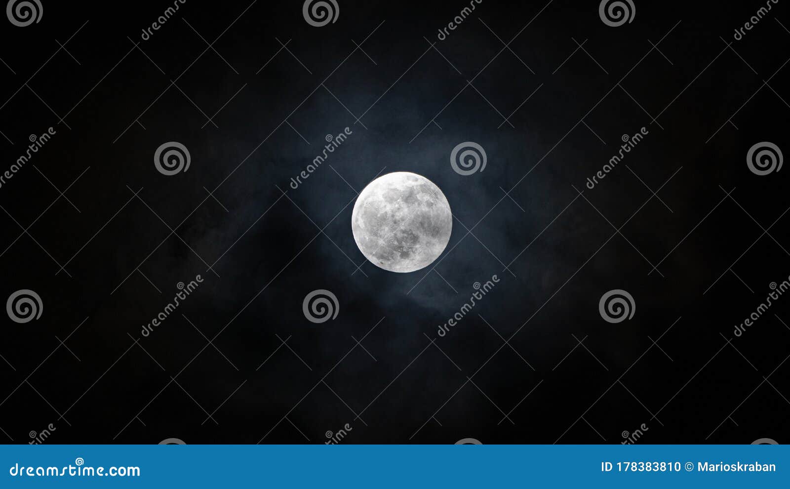 Full Moon on the Dark Night Stock Photo - Image of detail, full: 178383810