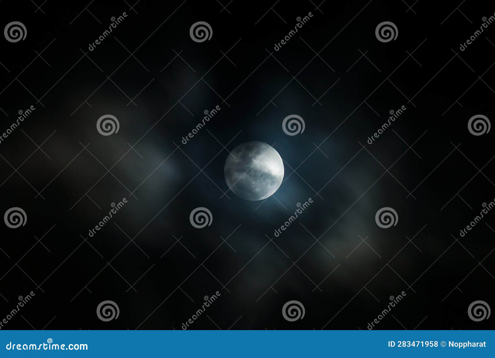 The Full Moon in the Dark Night Stock Photo - Image of cloudy, dark ...