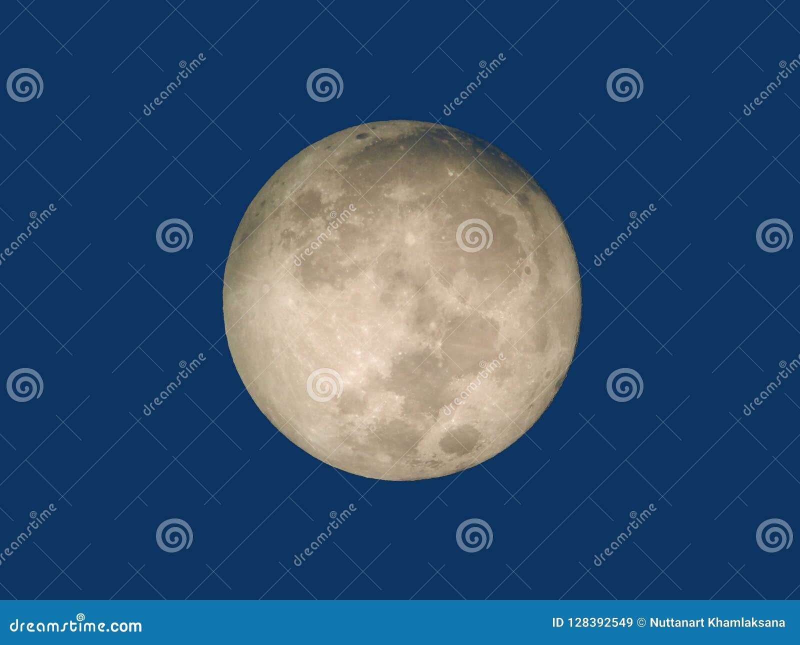 Full Moon at Dawn. Full Moon before Sunrise Stock Image - Image of ...