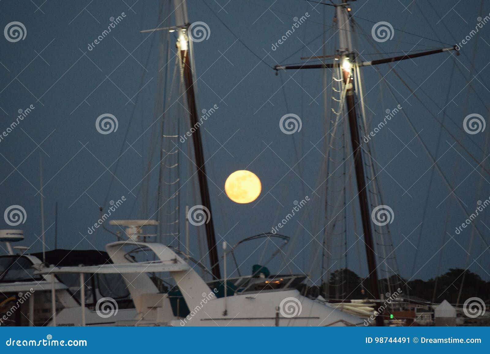 Full Moon at the Dock stock image. Image of ocean, full - 98744491