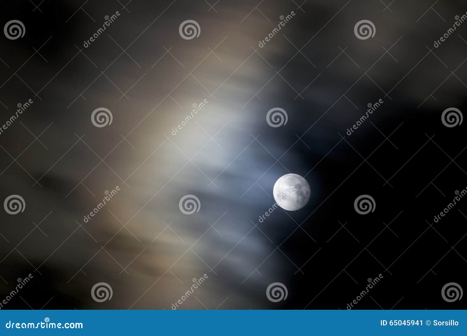 Full Moon with Fast Moving Clouds Stock Image - Image of long, movement ...