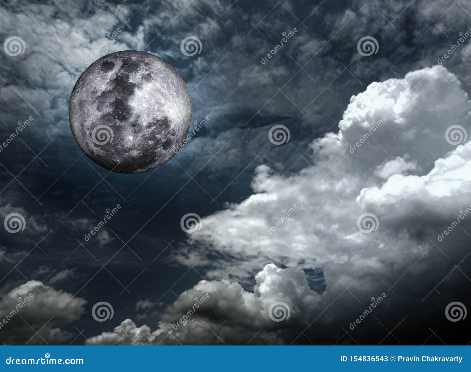 Full Moon Clouds Night Sky. Stock Image - Image of cloudy, dawn: 154836543